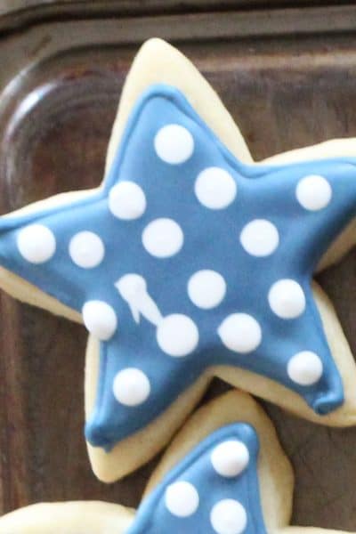Stars and Stripes Red, White, and Blue Cookies {Make patriotic cookies!}